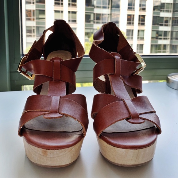 Topshop | Shoes | Topshop Brown Platform Sandals | Poshmark